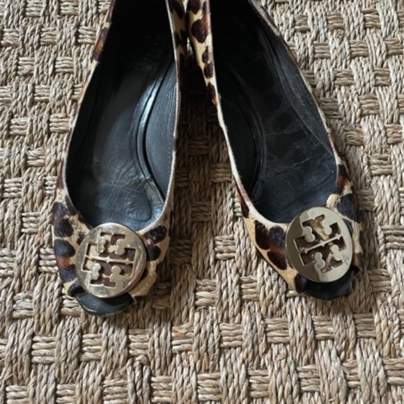 Tory Burch | Shoes | Tory Burch Carly Peeptoe Slippers In Leopard Print ...